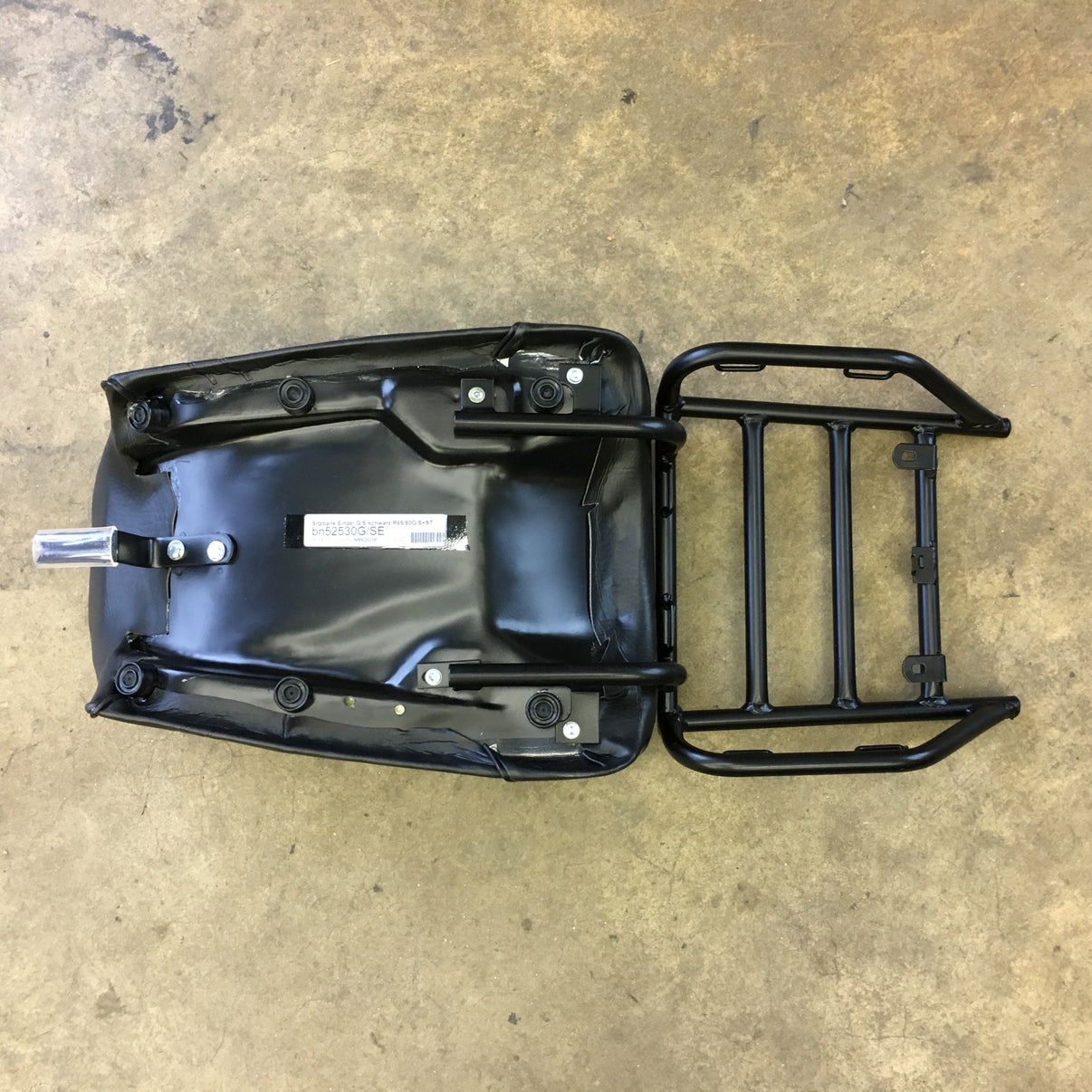 Solo Seat for R80GS and R65GS with Rack – Boxerworks