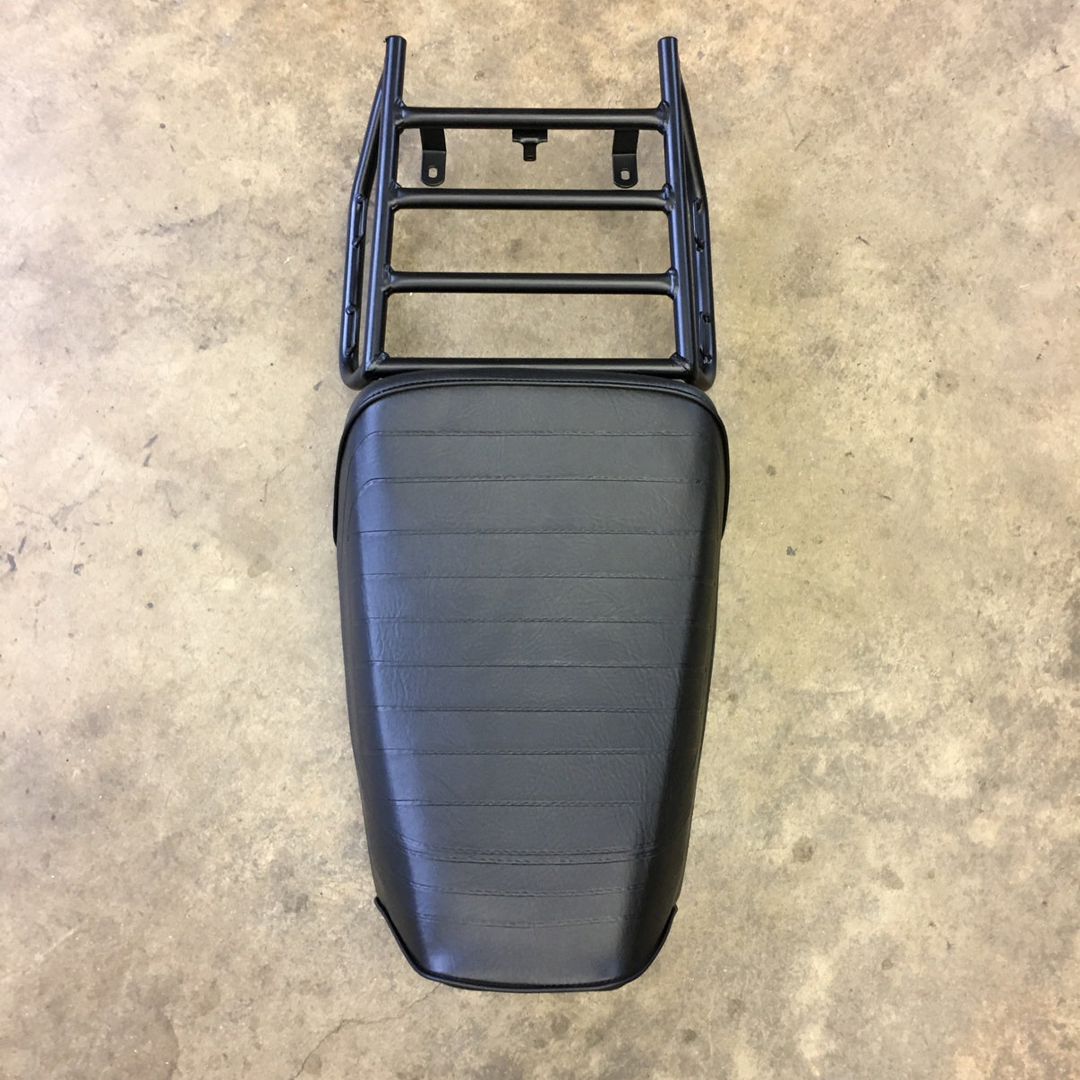 Solo Seat for R80GS and R65GS with Rack – Boxerworks